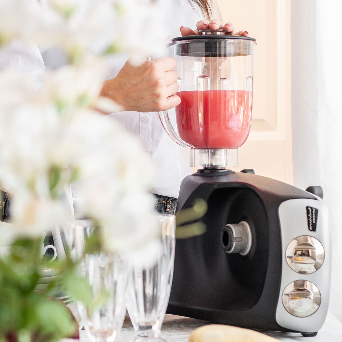 Ankarsrum Assistent AKM6230 + mixerkanna & citruspress, black | Bagaren ...